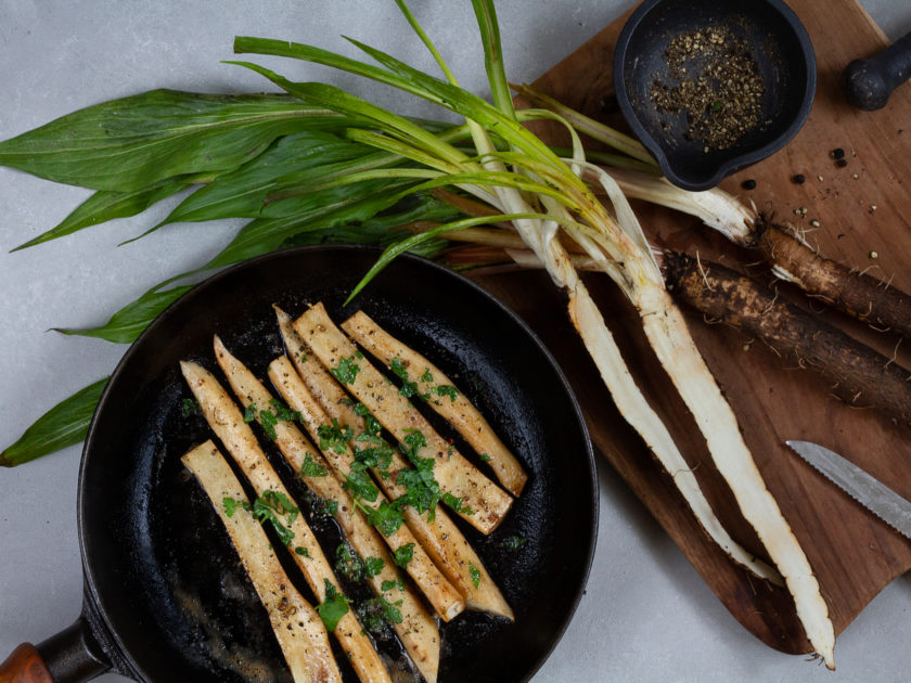 Pan-fried black salsify - Sara Bäckmo